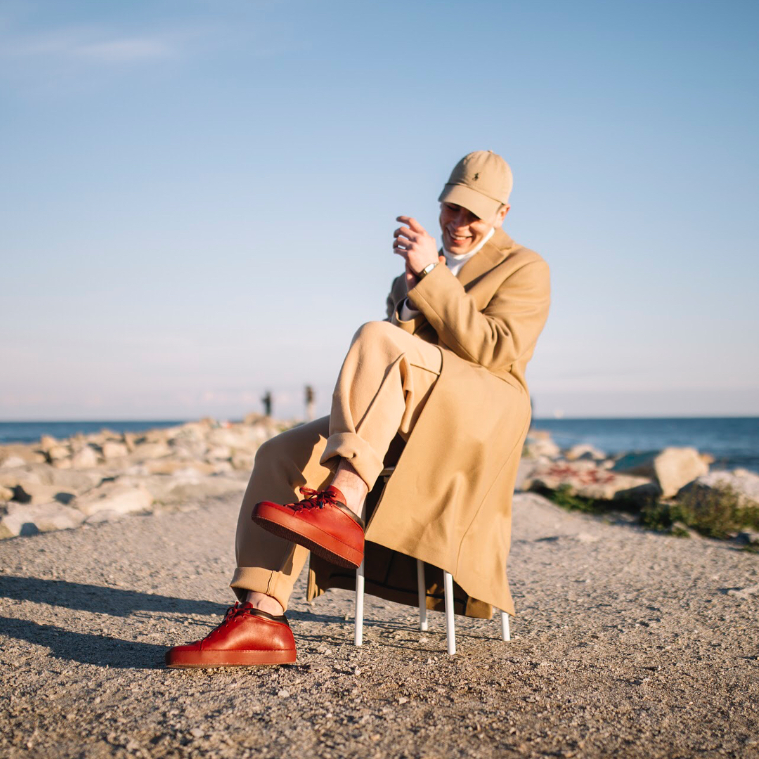 LIP Label presenta su colección debut apostando por sneakers de corte ...