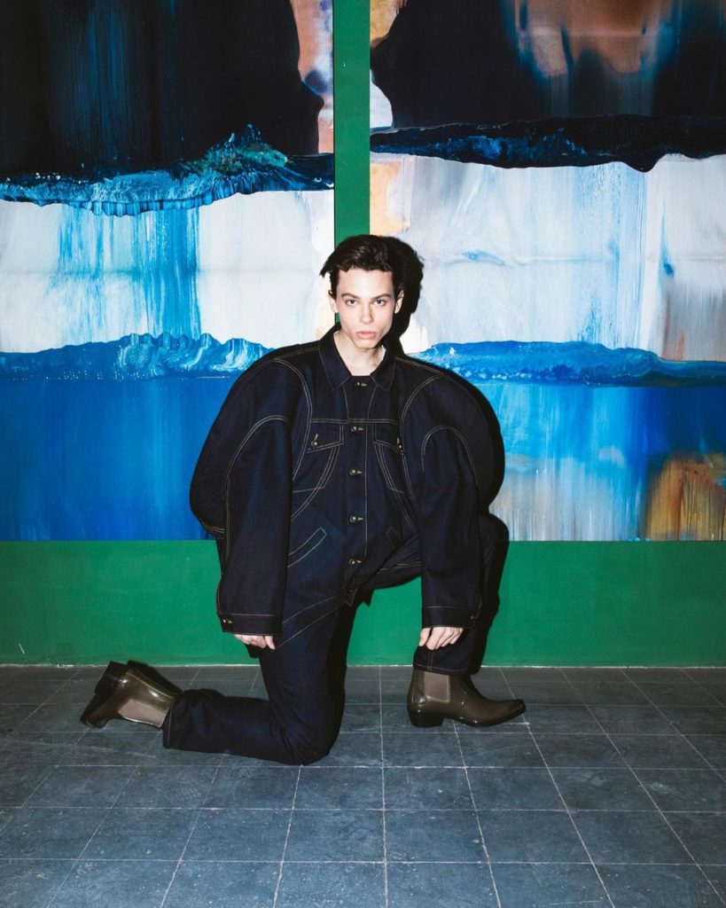 Dolev Elron rediseña el patrón clásico de los jeans - 25 Gramos | 25 Gramos