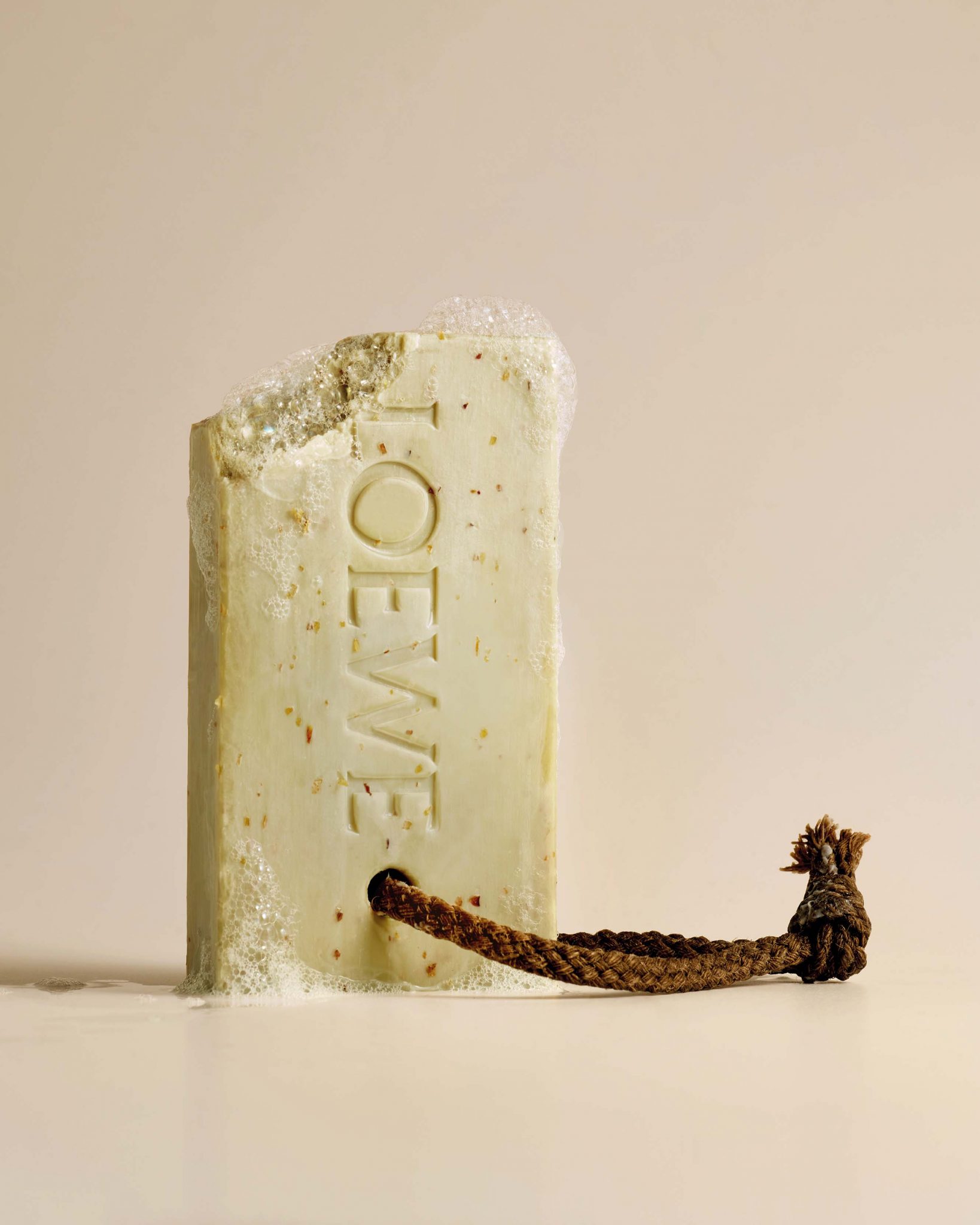 Loewe Home Scents presenta The Soap Collection - 25 Gramos | 25 Gramos
