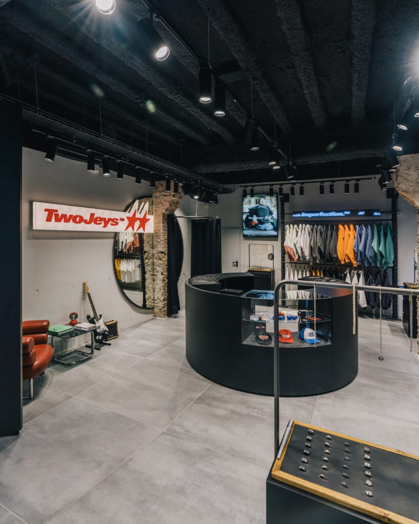 Twojeys abre su primera flagship store en Barcelona - 25 Gramos | 25 Gramos