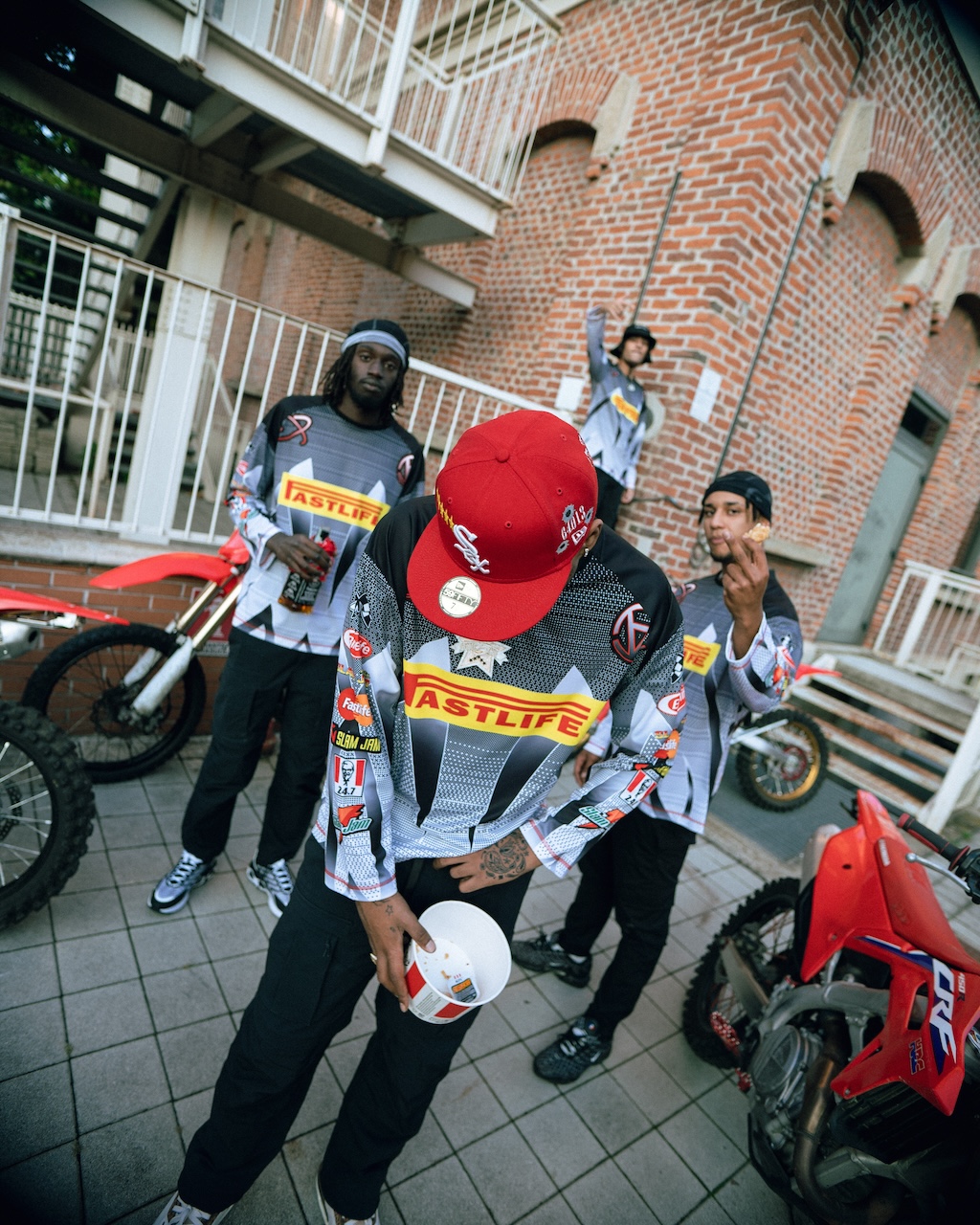 Slam Jam y 24.7 Fastlife presentan una nueva camiseta - 25 Gramos | 25 Gramos