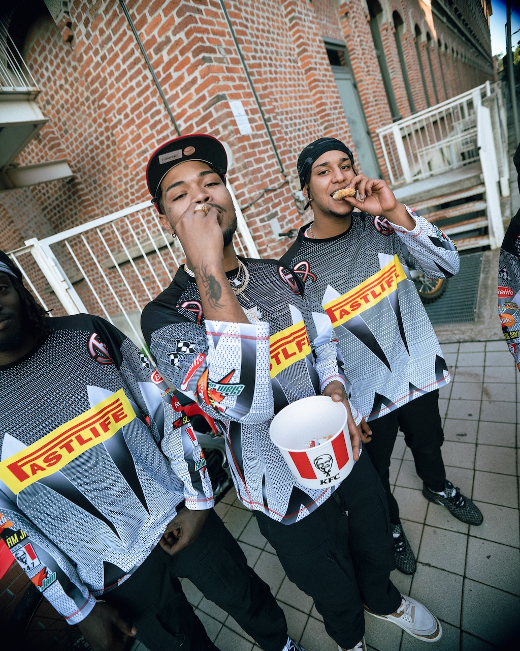 Slam Jam y 24.7 Fastlife presentan una nueva camiseta - 25 Gramos | 25 Gramos