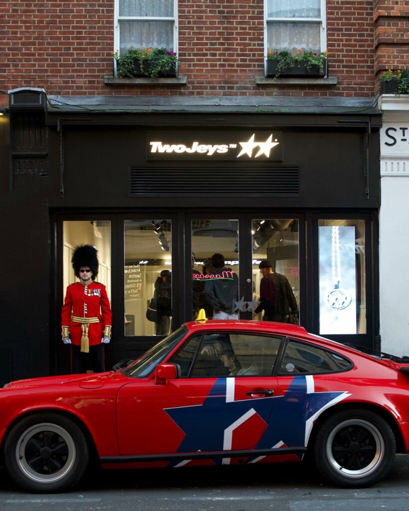 TWOJEYS anuncian la apertura de una nueva tienda en Londres - 25 Gramos ...