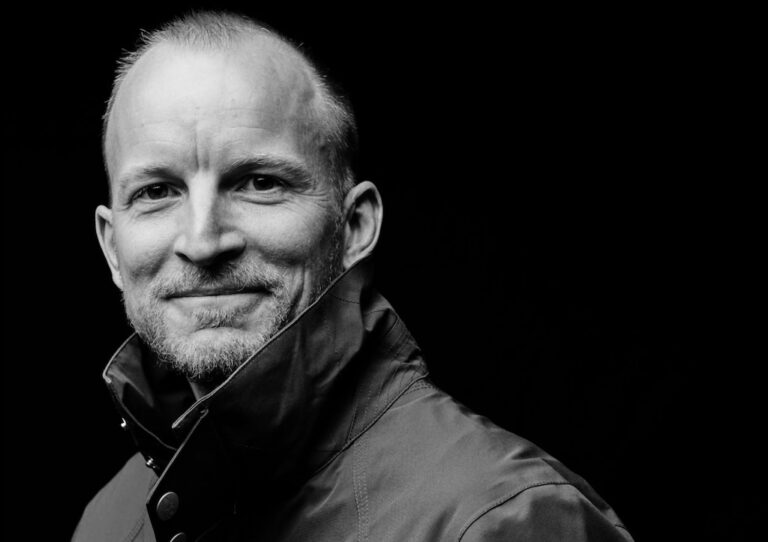 Jonathan Cheung, nuevo director creativo de Lululemon - 25 Gramos | 25 ...