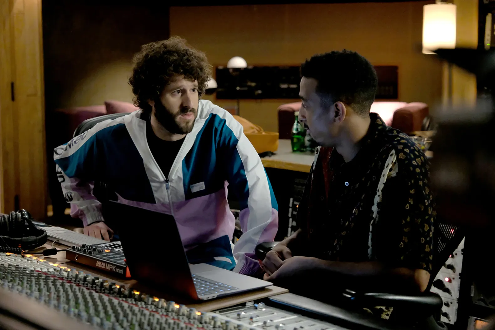 Lil Dicky vuelve a la música con la banda sonora de "DAVE" - 25 Gramos ...