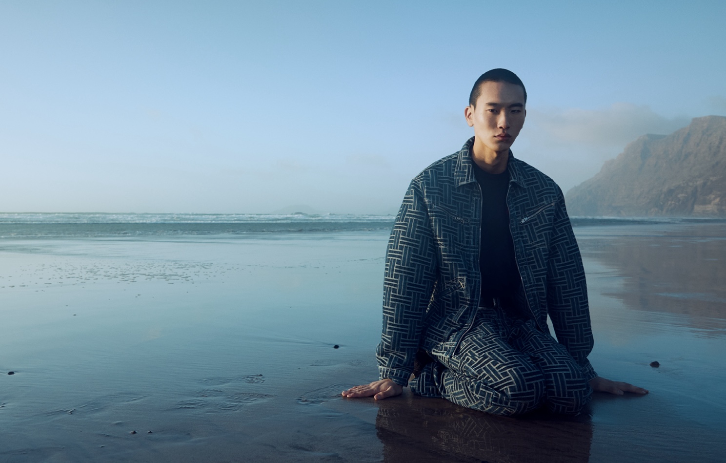 "Sunrise Chasing" es la nueva campaña Pre-Fall 2024 de KENZO - 25 ...