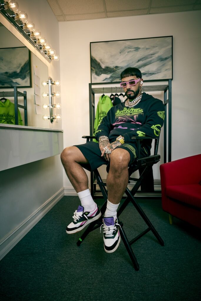 Reebok estrena "Soy Leyenda", su nueva colaboración con Anuel AA - 25 ...