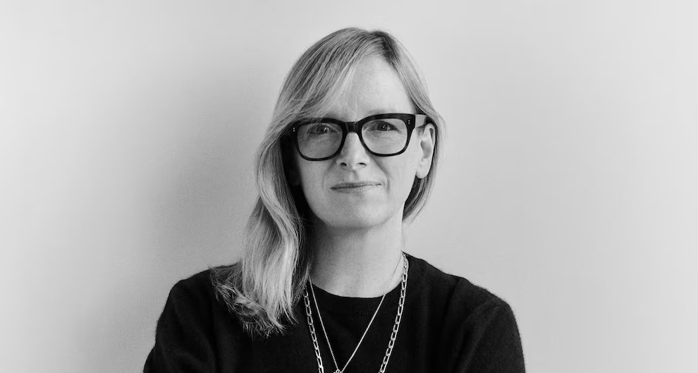 Givenchy nombra a Sarah Burton como nueva directora creativa - 25 ...