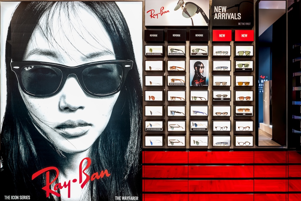 Ray-Ban estrena nueva flagship en la Gran Vía madrileña - 25 Gramos ...