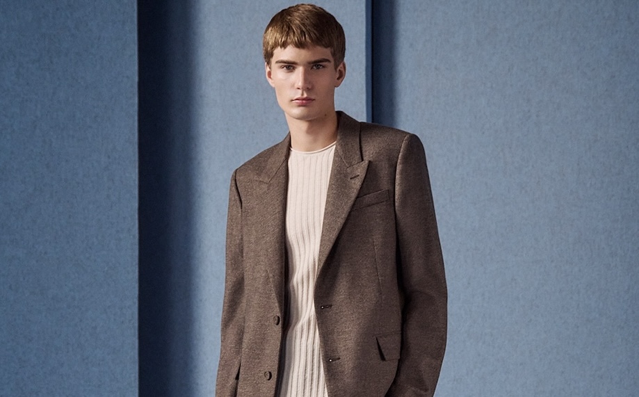 Dior propone un uniforme de lujo para la colección Otoño/Invierno 2025 ...