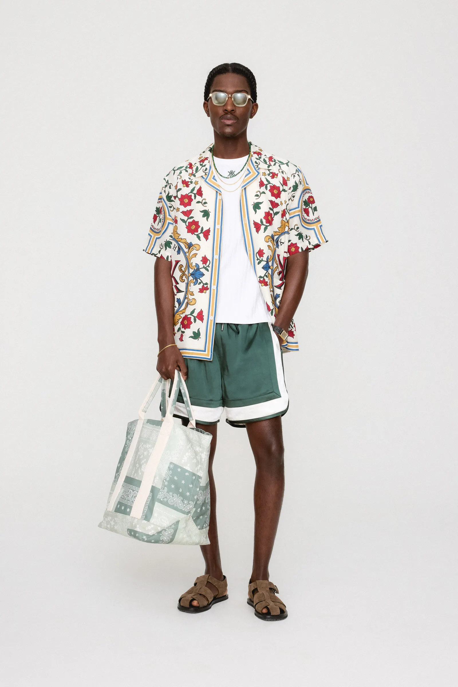 Kith equilibra lo casual y lo sofisticado en su propuesta Pre-Fall 2025 - 25 Gramos | 25 Gramos