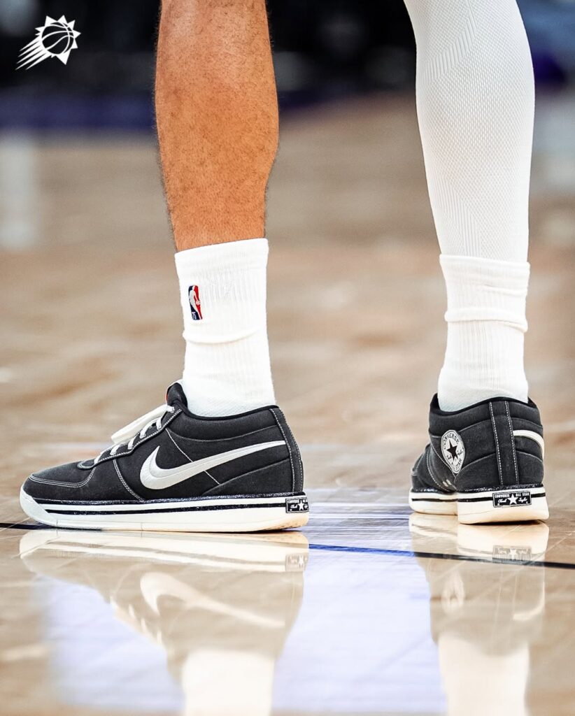 Devin Booker sale a la pista con unas Nike Book 1 inspiradas en la ...