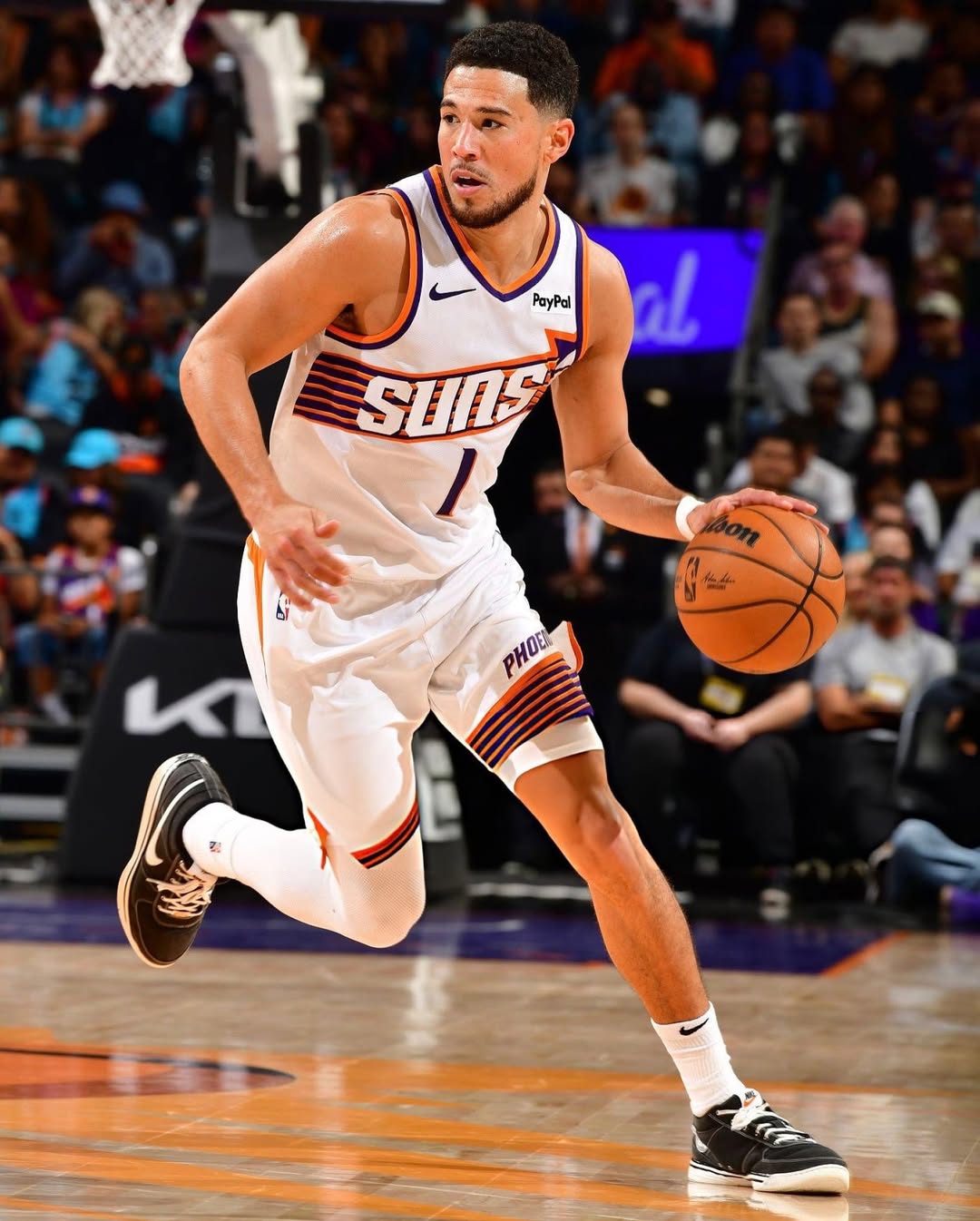Devin Booker sale a la pista con unas Nike Book 1 inspiradas en la ...