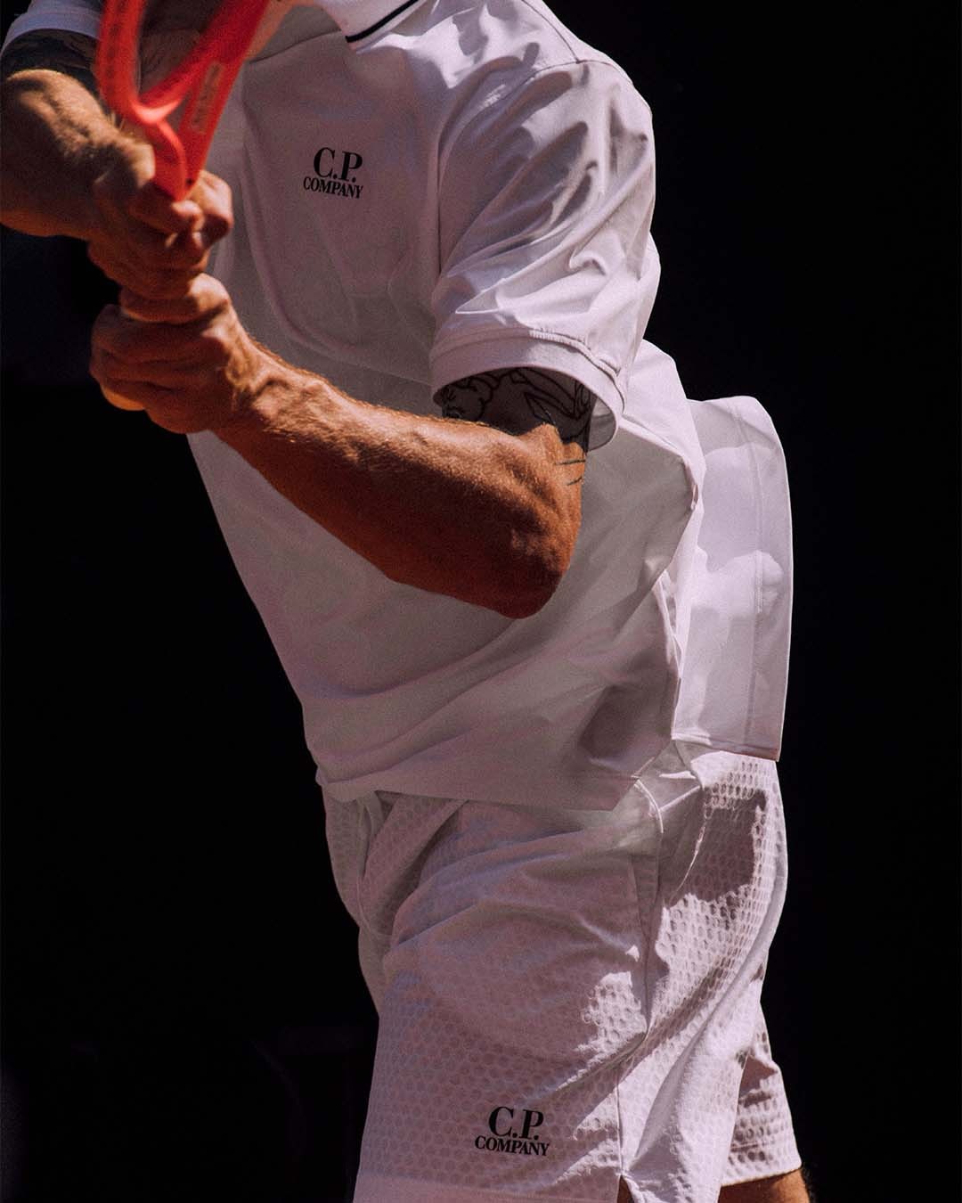 La infiltración de C.P. Company en las pistas de tenis británicas - 25 ...