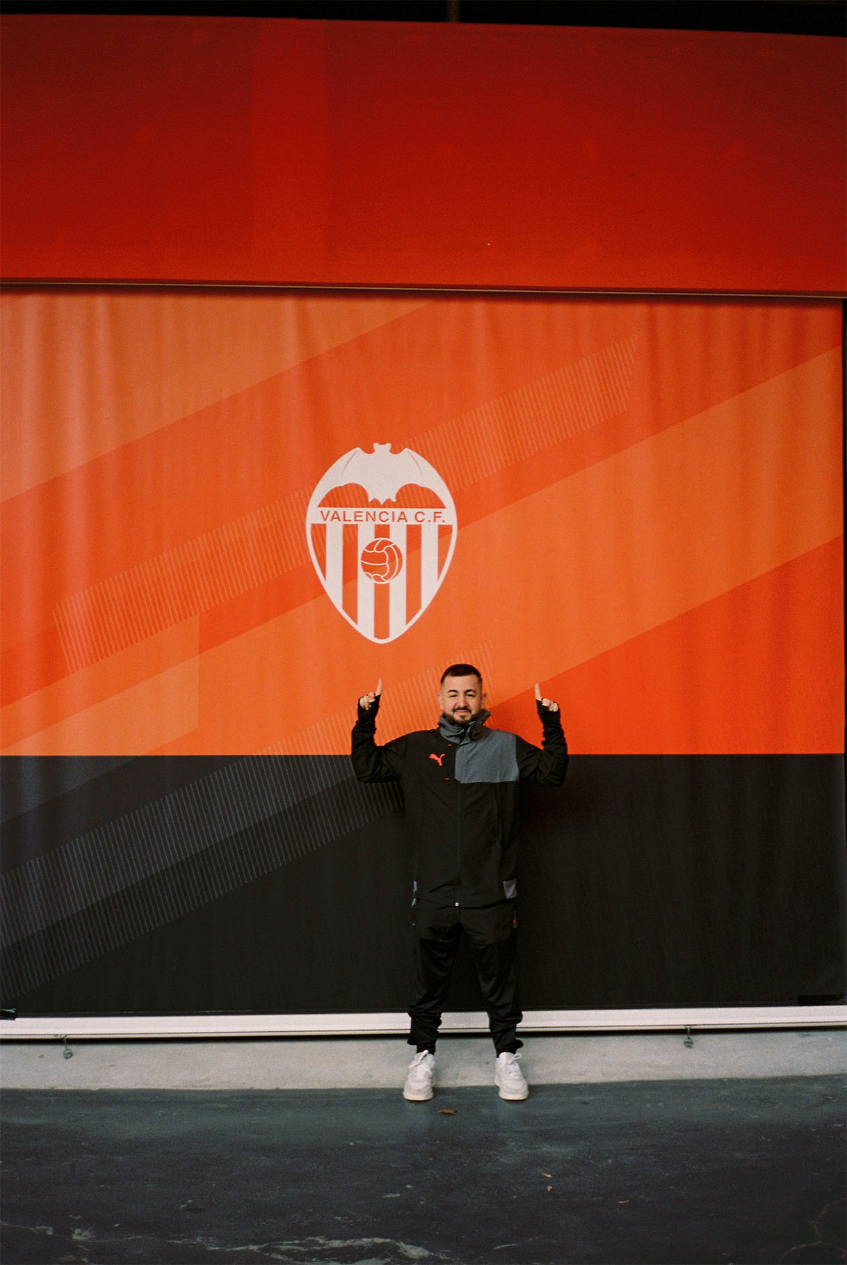 Hablamos con Papi Gavi sobre el Valencia CF - Lenders Magazine