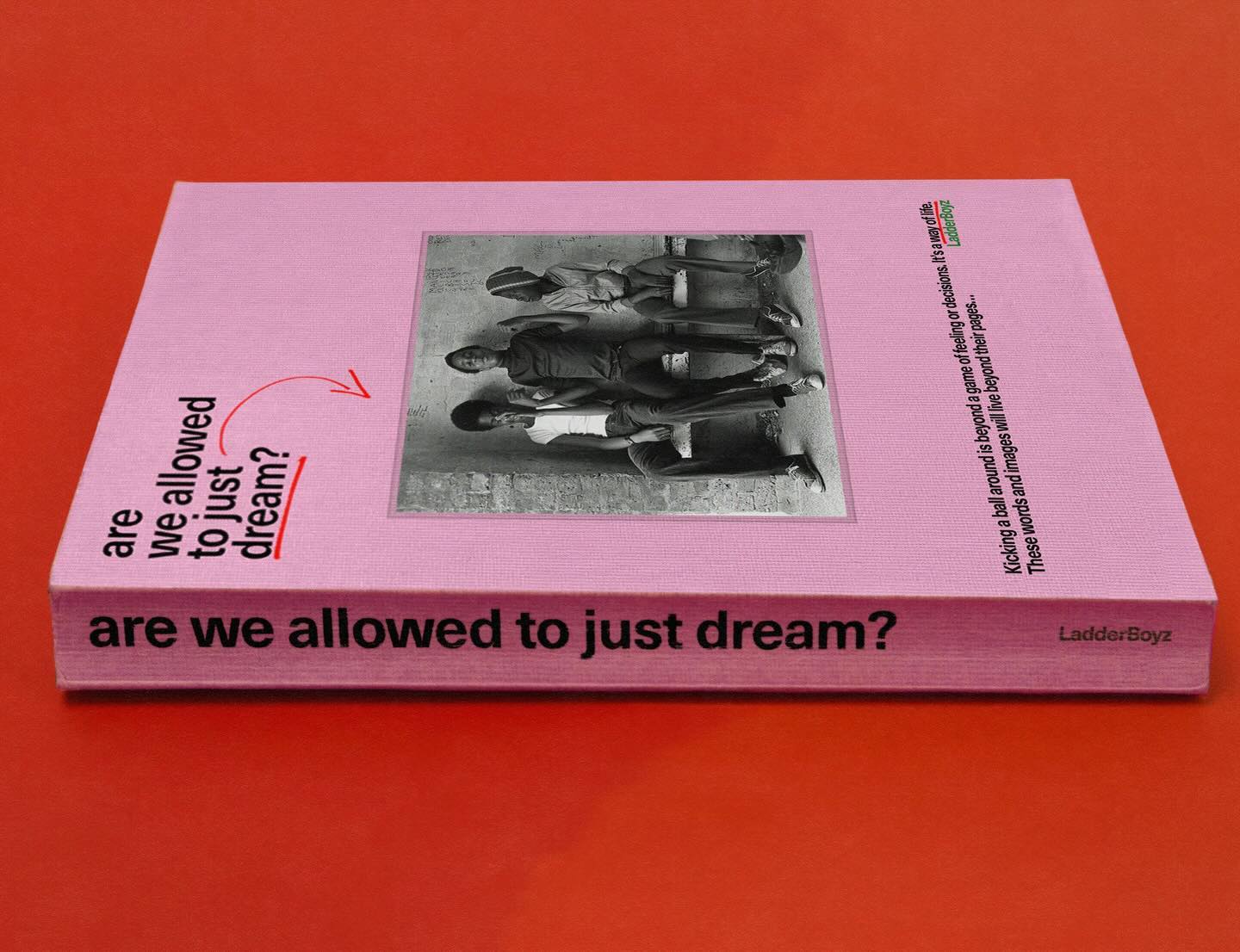 "Are We Allowed to Just Dream?" es el nuevo libro de David Adekoya ...